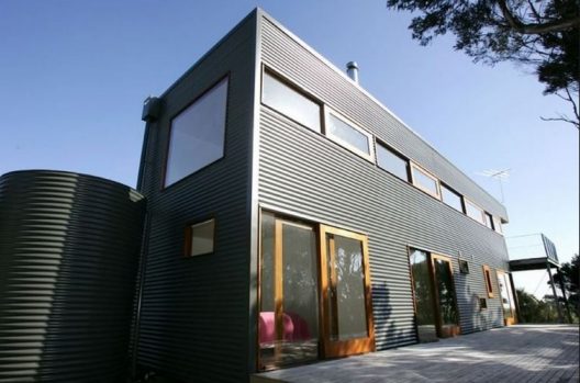 House with Different Shades Because Of the Metal Cladding – Home ...